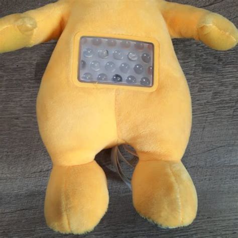 Teletubbies Lullaby Laa Laa Musical Light Up Plush 13 Yellow Laalaa