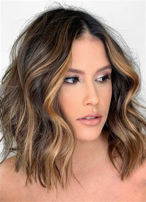 52 Stunning Shoulder Length Haircuts With Layers For Women In 2023