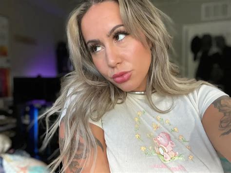 Misty Meaner Biography Age Wiki Family Career Photos More