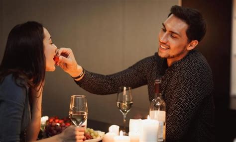 Названі продукти які роблять чоловіків сексуальнішими Читайте на Ukr Net