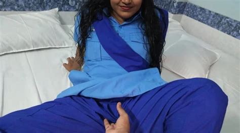 And 039 Maaf Kar Dijiye Bhaiyaand 039 School Girl Is In Trouble Xhamster