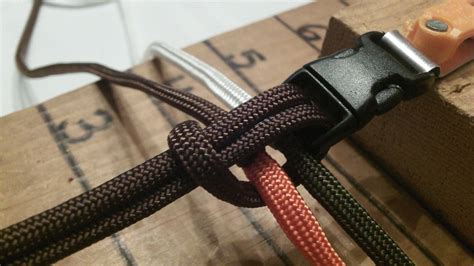 How To Tie A 4 Strand Paracord Braid With A Core And Buckle 14 Steps With Pictures