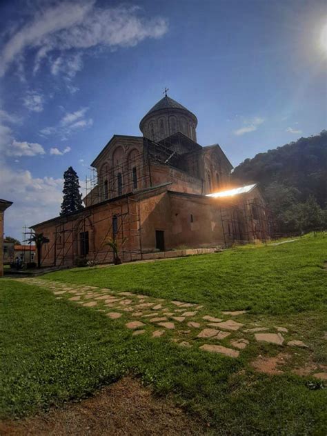 ქუთაისი Georgian Travel Guide