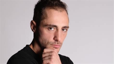 De La Pro Tv Direct în Cușca Rxf Cine E Actorul Din „clanul” Care Va Lupta împotriva Lui