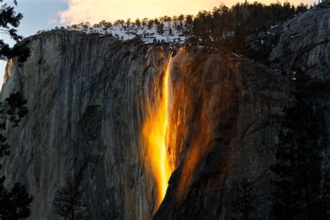 A History of the Yosemite Firefall and Tips for Photographing It ...