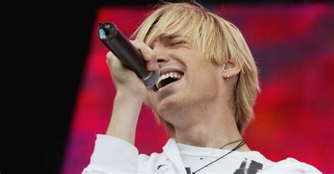 Alex Band Convida Fãs Para Show épico Em Guarulhos