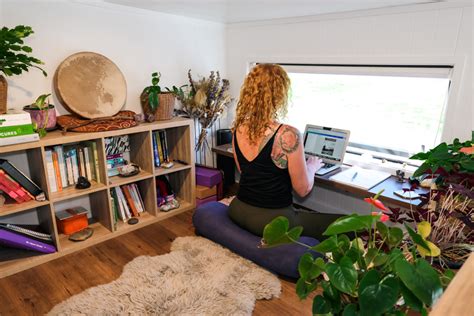 Living Big In A Tiny House This Tiny House Is HUGE Wait Until You See The Bedroom
