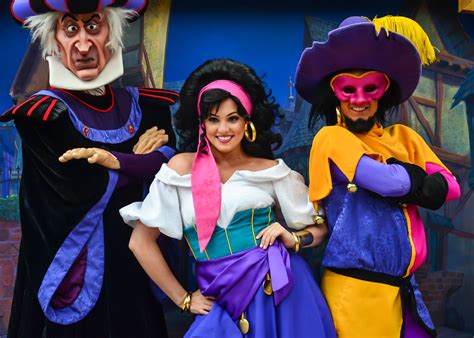 Esmeralda And Frollo