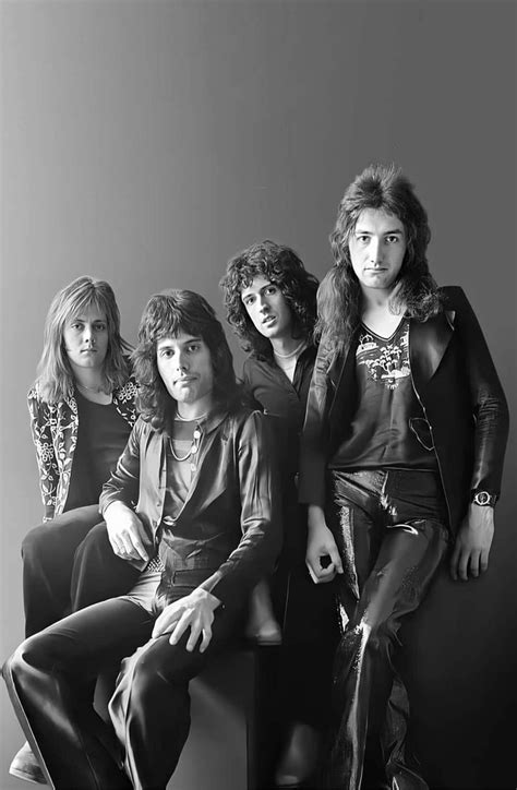 Queen Band Wallpaper