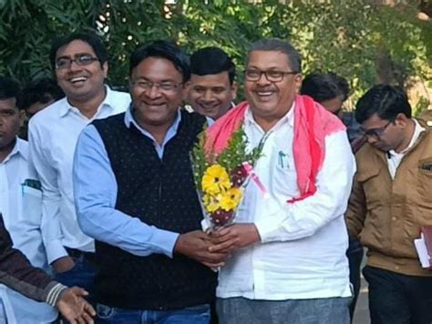 Ncp Mla Raju Karemore Released From Jail After 12 Hours In Jail