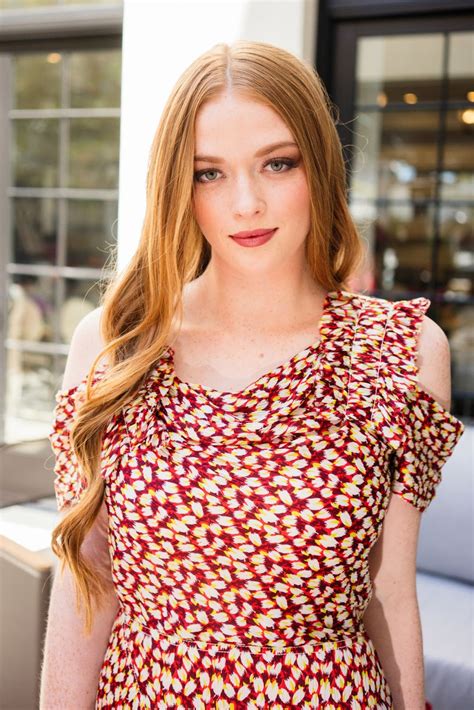 Starlet Arcade Sexy Larsen Thompson