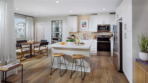 Westport At Eastvale Square New Homes Eastvale Ca Risewell Homes