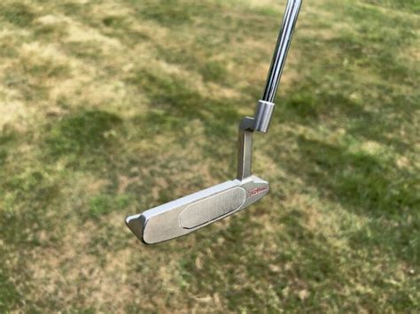 The Complete Guide To Putter Neck Types