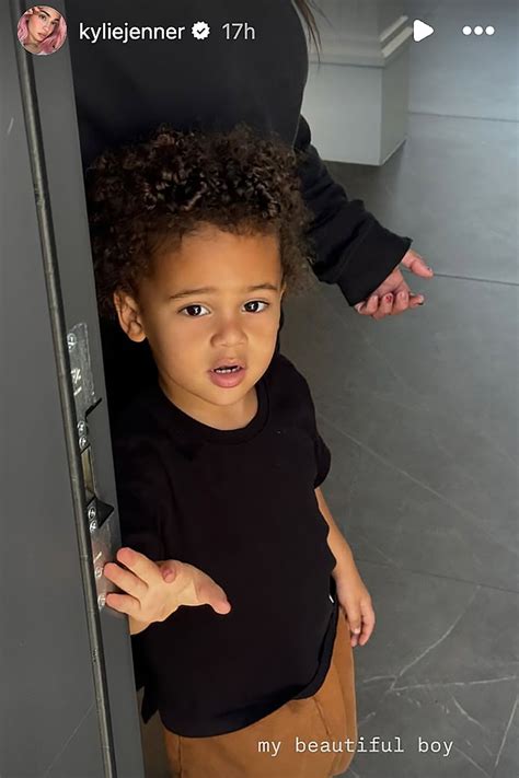 Kylie Jenner S Son Aire Looks All Grown Up In Rare New Photo