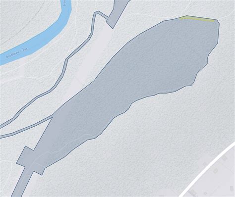 Polygon Within Polygon Appears Filled In On Unit When It Should Be