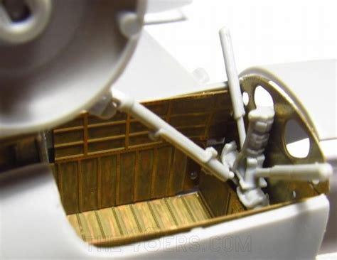 B 29 Engine Cars Detail Set