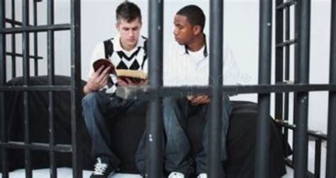 Samen Lezen In De Gevangenis Het Lezerscollectief