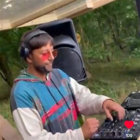 Stream Stuart Banks Wonky Disco 051 Wildwood Sundown Mix 2024 By Wonky