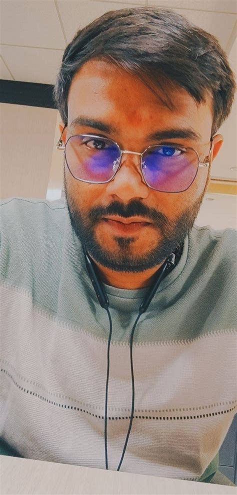 Bhavin Indian Male Escort In Ahmedabad