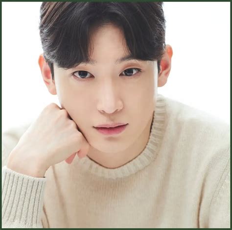가수 김용빈 나이 프로필 팬카페 노래모음 미스터트롯3 키 가족 학력 고향