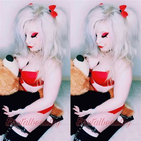 Brutalbeautyy Ghosty Girl 👻 Im So Weird I Dont Know Why I