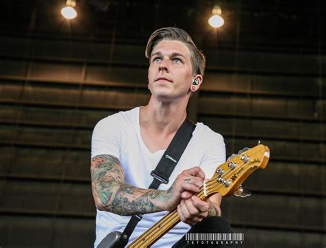 Justin Hills Of Sleeping With Sirens Justin Hills Sleeping With