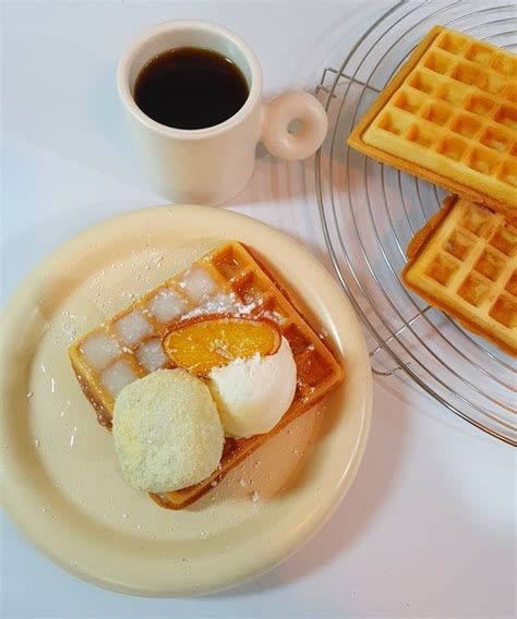 바삭한 아메리칸 와플 만들기