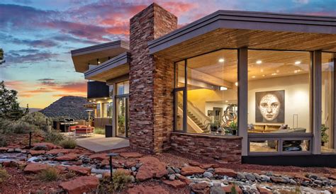 Homes That Inspire Sedona Monthly