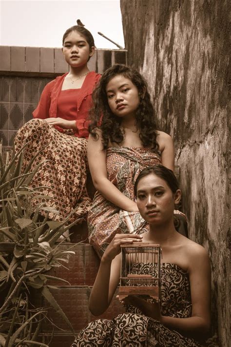 Pin Oleh Melissa Pandika Di Kultura Pemotretan Wanita Referensi Gambar