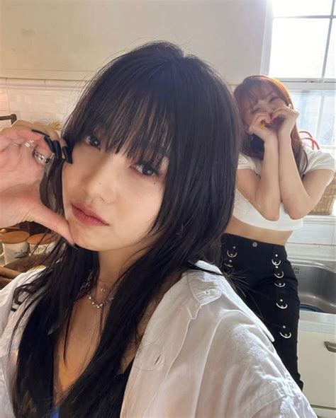 221206 Joy And Wendy 🫠 Red Velvet Joy Red Velvet Kpop Girls