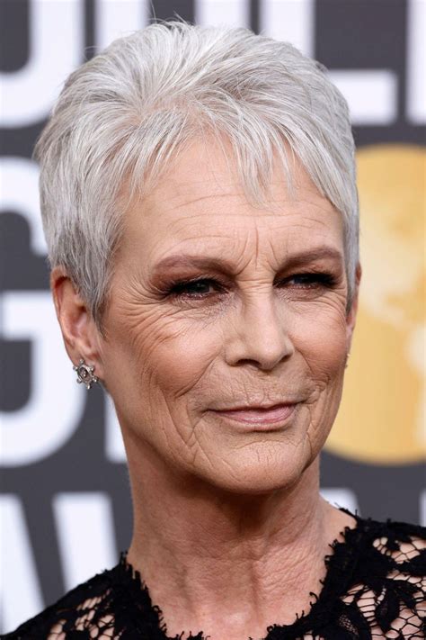 Jamie Lee Curtis Golden Globe Awards 2023 • Celebmafia
