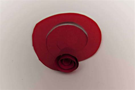 C Mo Hacer Flores Con Papel O Cartulina