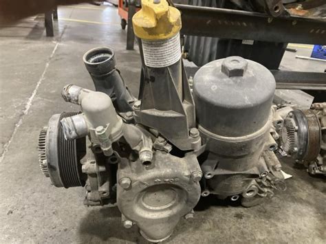 A4711802212 Detroit Dd13 Engine Oil Filter Base For Sale