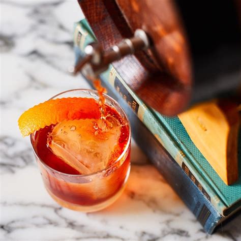 8 Best Hong Kong Bars To Drink At For Negroni Week 2019