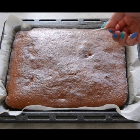 Чаша брашно чаша кисело мляко 2 яйца рецептата която никога не ме е подвеждала Сменям само