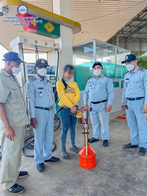 ដេប៉ូប្រេងឥន្ធនៈចំនួន ២ទីតាំងត្រូវបានមន្រ្តីជំនាញ ក ប ប ខេត្តកំពង់ធំ