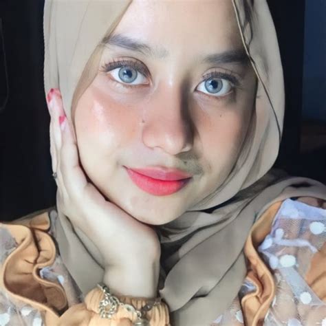 𝗔𝘂𝗹𝗶𝗮 𝗣𝘂𝗿𝗻𝗮𝗺𝗮 𝗥𝗮𝗺𝗮𝗱𝗵𝗮𝗻 𝗦𝗛 Liliaramadhan On Threads