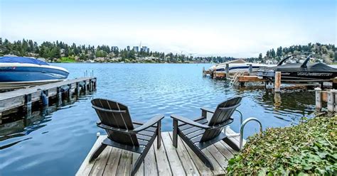 Beautiful Lake Front Cabins