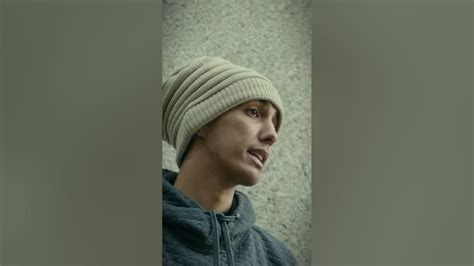 اني خايف الكلب يهدر 😂 Youtube