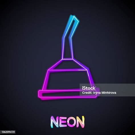 검은 색 배경에 고립 된 모터 머신 오일 아이콘에 대한 빛나는 네온 라인 캐니스터 오일 갤런 오일 변경 서비스 및 수리 벡터 가솔린에 대한 스톡 벡터 아트 및 기타 이미지