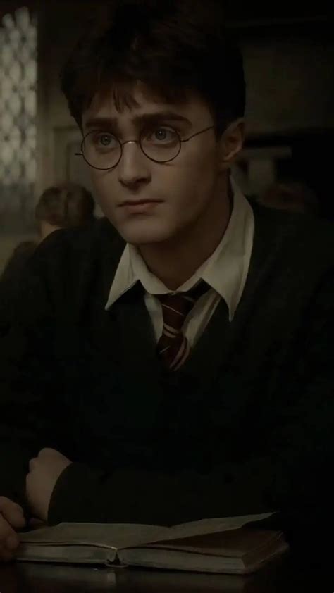 Chat With Harry Potter Text Or Voice Enjoy Ai Chat Free And Safe