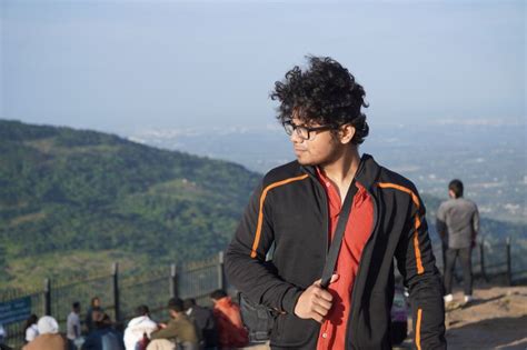 Prateek Prasad On Linkedin Contentcreator Creativejourney