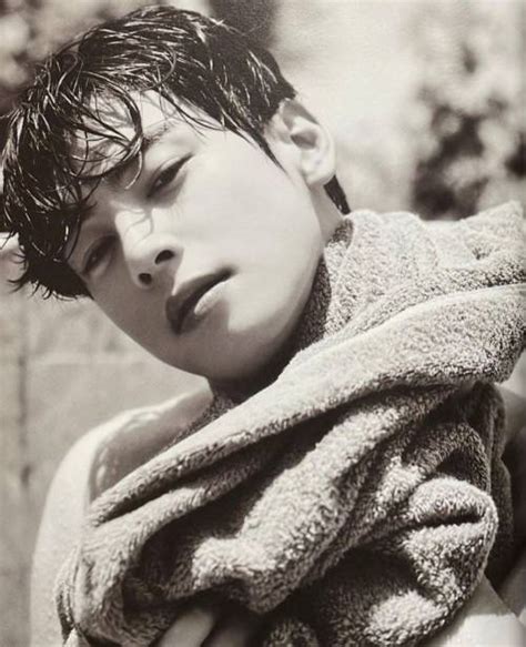 상의 탈의하고 샤워하는 차은우 인스티즈 Instiz 인티포털 카테고리