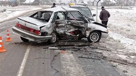 В ДТП в Солигорском Червенском и Клецком районах пострадали три человека