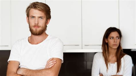 Ето как да разберете дали партньорът ви използва По женски Woman Bg