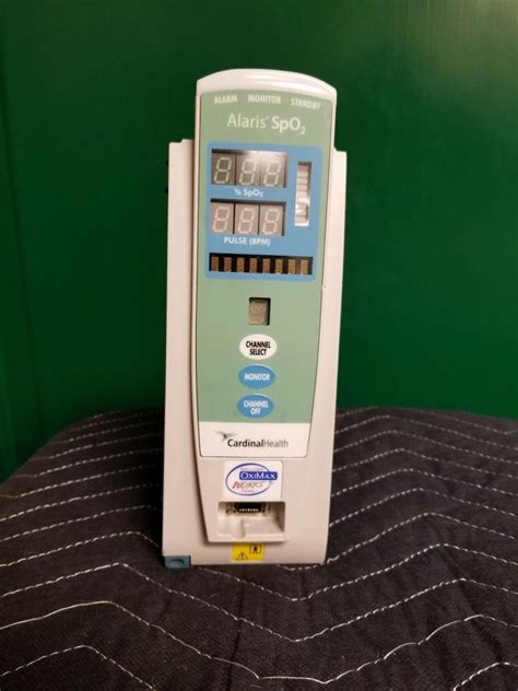 Refurbished Alaris 8210 Pump Iv Infusion For Sale Dotmed Listing 2879030