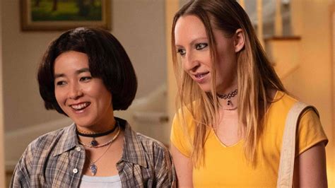 Pen15 10 Weirdest Scenes From The First Episode