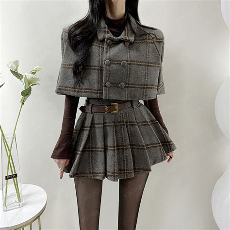 고퀄모리아티 케이프2pc 체크 누빔 울모직 하프숏 크롭자켓플리츠스커트세트 에이블리