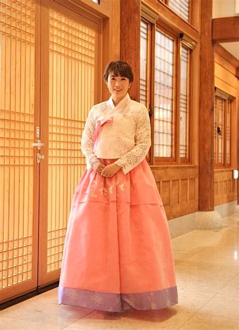 Popular Korean Fried Chicken Joint Kko Kko Na Ra Opening Takeaway