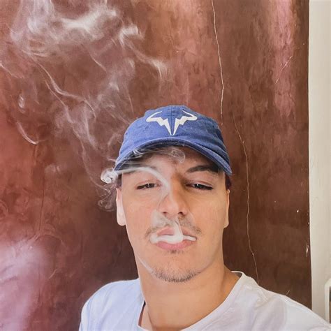 Riickk Bueno 🫅🏻 Riickk Bueno • Instagram Photos And Videos